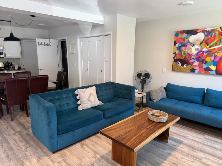 Spacious Open 2 Bedroom ! - Corte Madera, CA