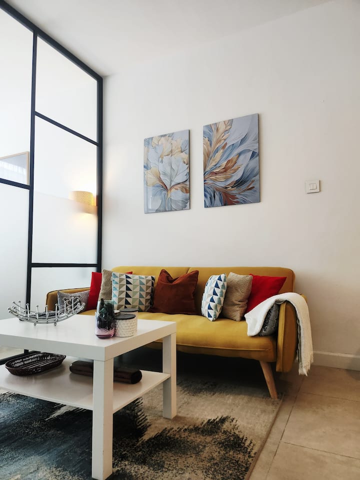 Well Fitted One Bedroom Condo- Airport Residential - Accra