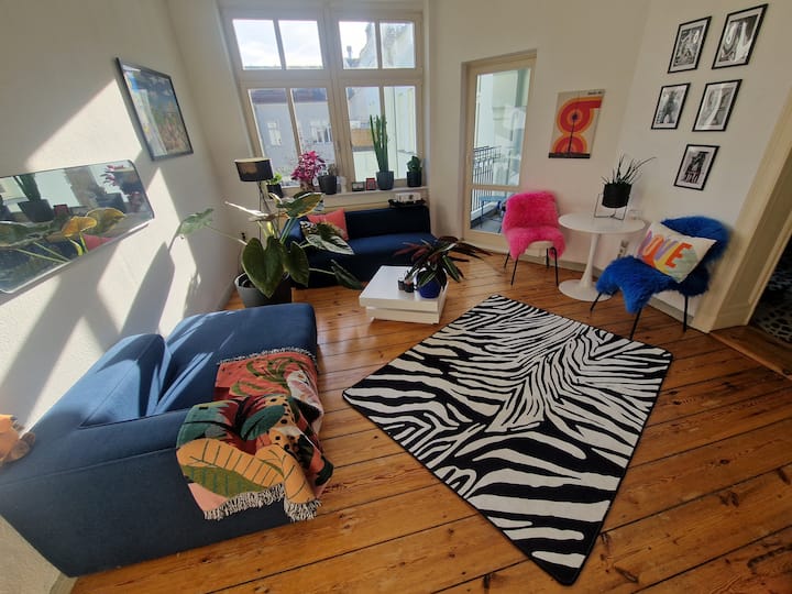 * Charming & Artistic Apartment * - Berlijn