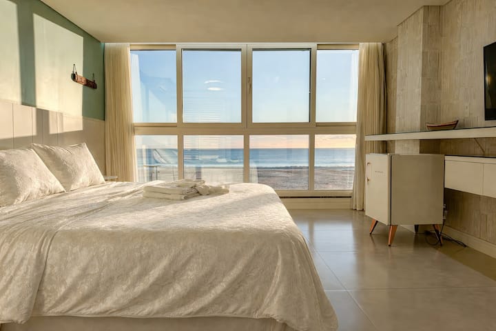 Casa Havaí Pé Na Areia, Acústica, Cama King - Porto Belo
