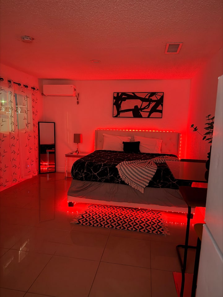 Luxury Designer Retreat - Las Vegas, NV