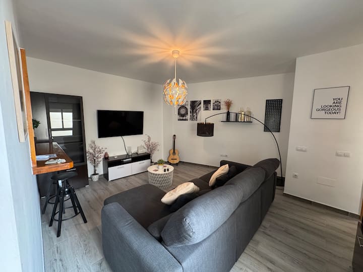 Home Is Here Jinetes - Provincia Málaga, Spagna