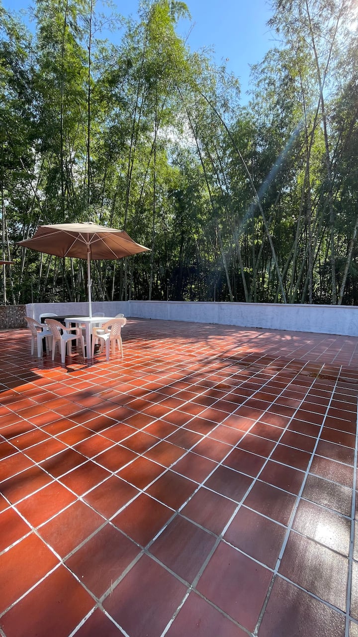 Habitacion Del Rio, Cabaña El Arenal - San Rafael, Colombia