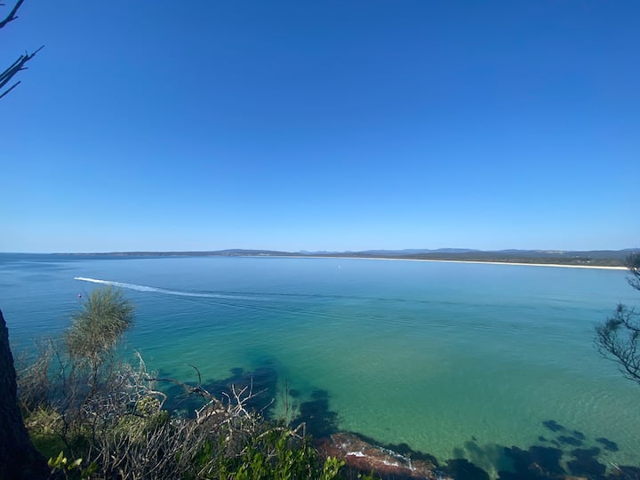 Fresh Coastal Apartment | Central Merimbula - Merimbula