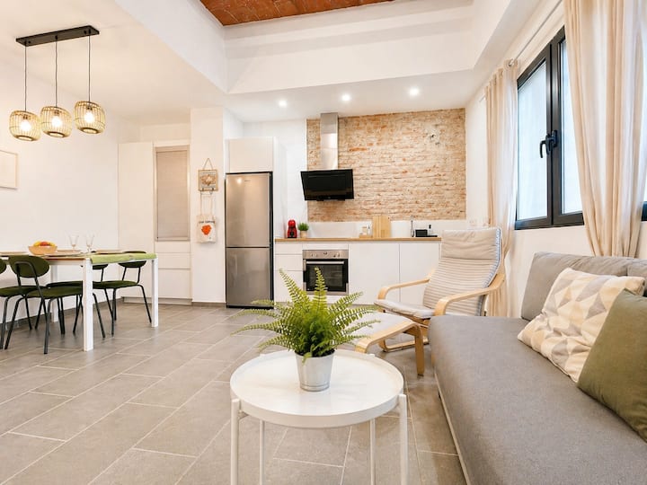 Apartamento Moderno, Tranquilo Y Bien Comunicado - Barcelona