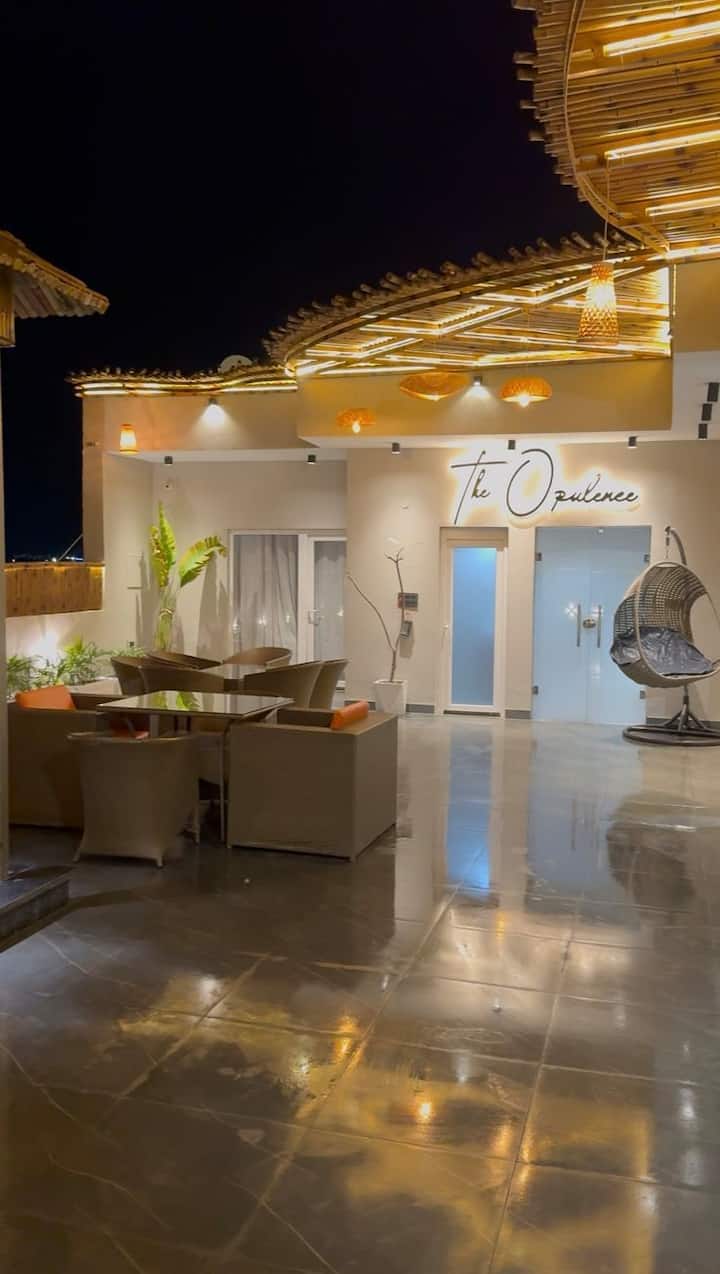 3 Bhk Villa | Jacuzzi Suite, Pool Table & Terrace - Panchkula