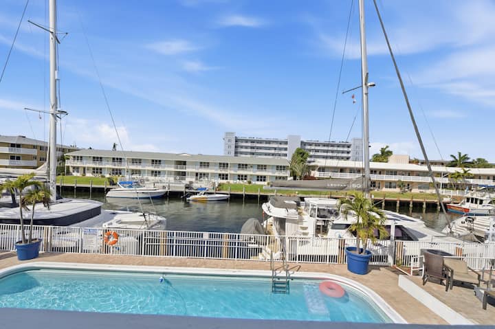 Sexy Mermaid Studio (209) - Fort Lauderdale