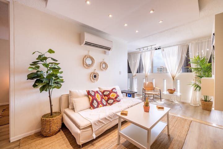 Beachfront In Condado-pool, Parking & Top Location - San Juan