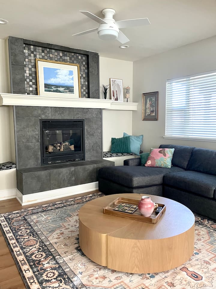 Walk To Whiskey Row, Spacious Home For 10, Comfort - Prescott, AZ