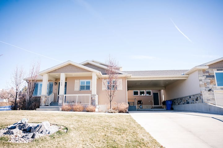 Get Awayto Beautiful Cache Valley Utah - Apartment - Hyde Park, UT
