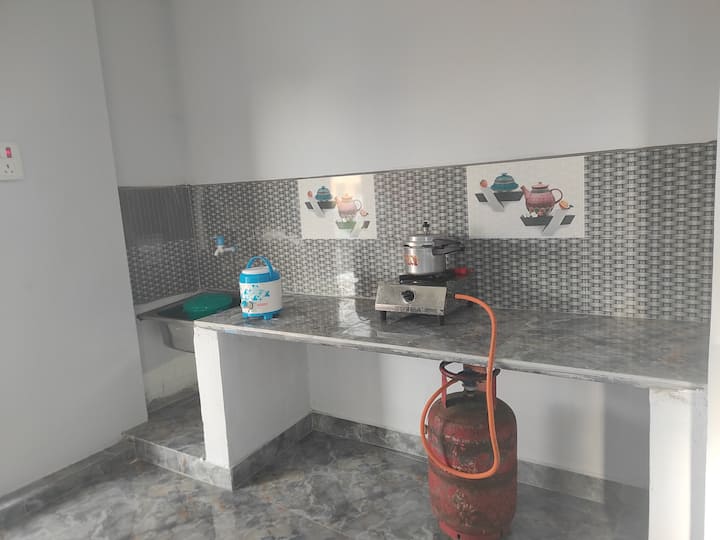 Varsha Home Stay 2 - Mahabalipuram