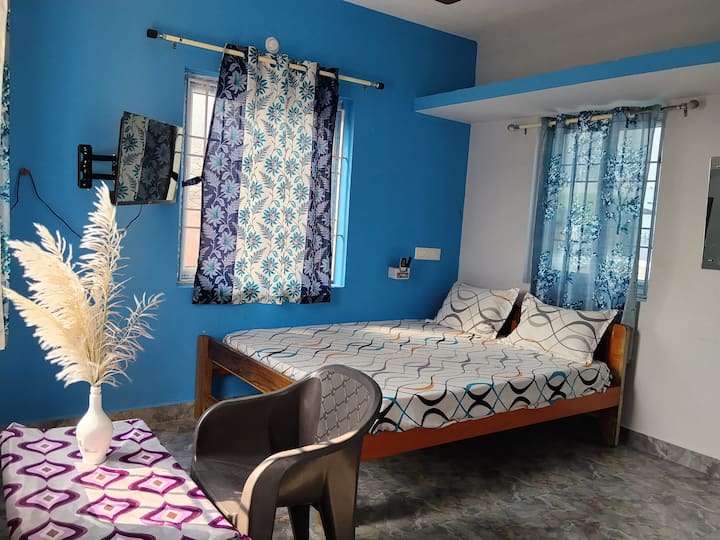 Varsha Home Stay 2 - Mahabalipuram