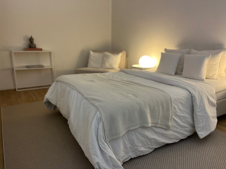 Stylish Boutique Studio At Oerlikon Station - Opfikon