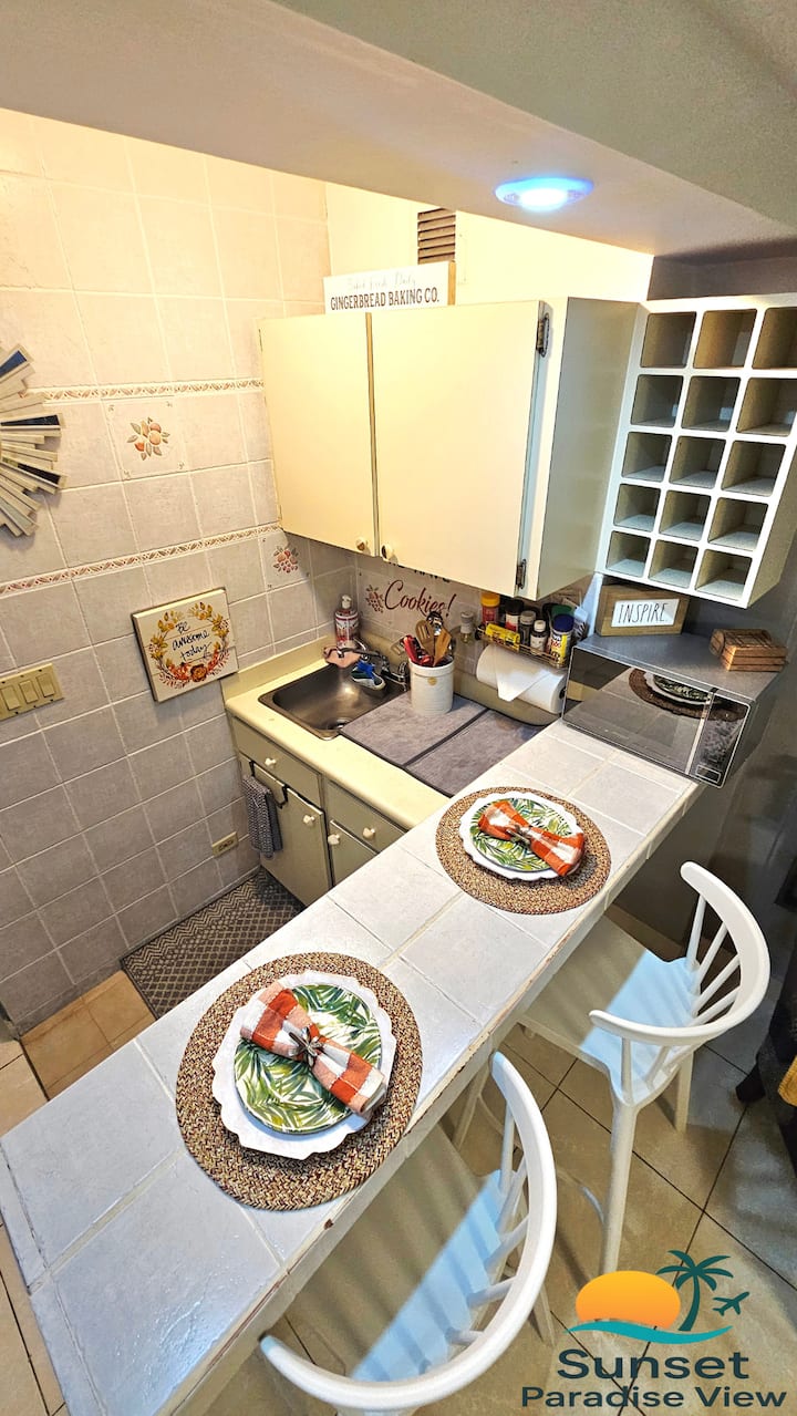Apt A Ac+work Area+wifi+kitchen+tv+parking Sanjuan - San Juan