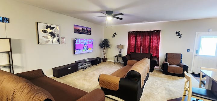 The Perfect Guesthouse For Family And Group Trips - McDonough, GA