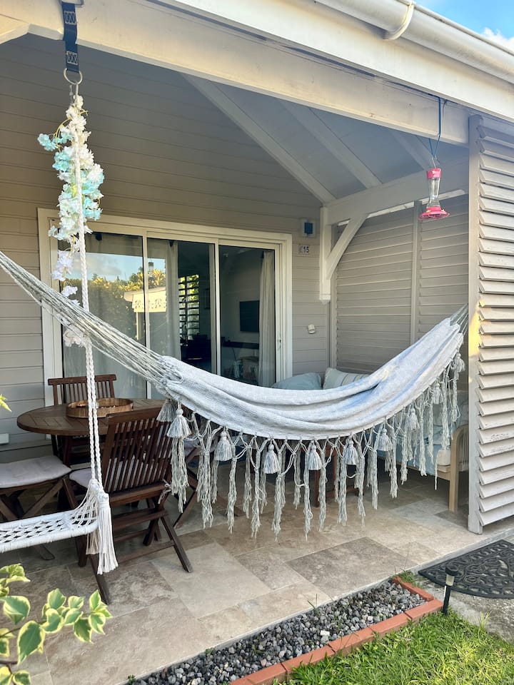 Joli Duplex Au Calme En Résidence Avec Vue Rocher - Martinique
