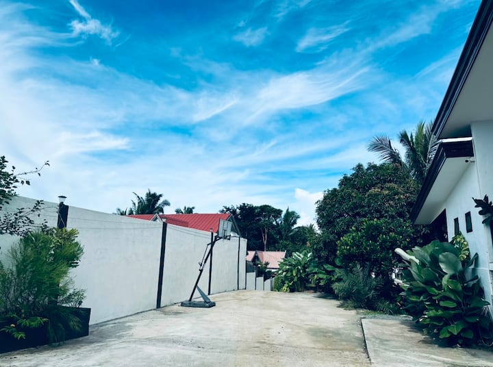 Terra Vascileia Princess W/ Garden And Mini Pool - Silang