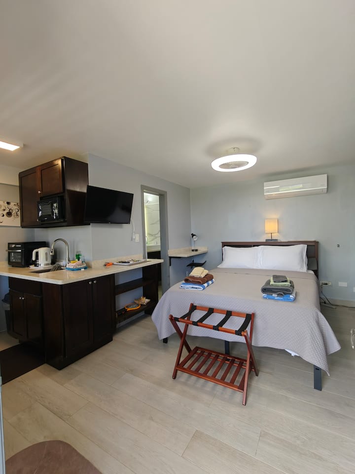 Modern, Peaceful, Secure, Convenient.(labellevue) - Antigua and Barbuda