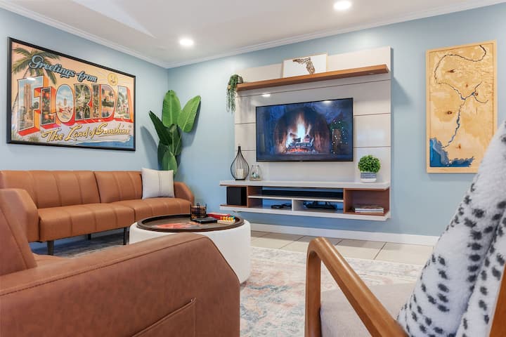 Waterfront + Private Dock + Near Ichetucknee - Branford, FL