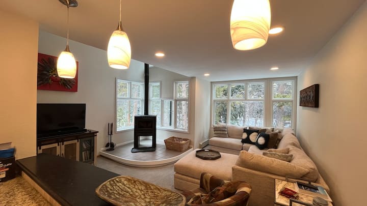 Frisco Riverfront Condo - Frisco, CO