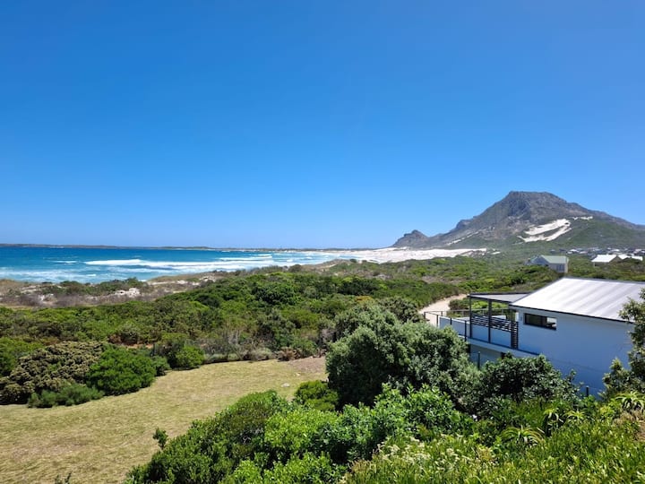 Alibi At The Sea - Rooi-Els