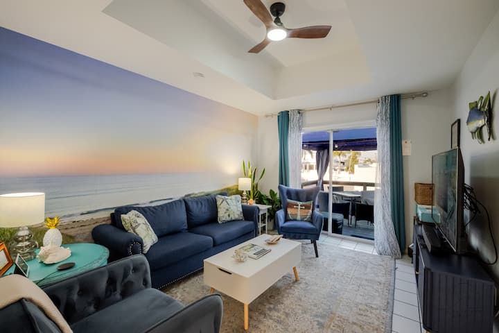2 Br Beachy Speakeasy | Rooftop Deck | Lido Beach - Sarasota, FL
