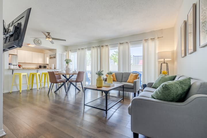 Lovely Condo With Shared Pool,wi-fi And Patio - Destin