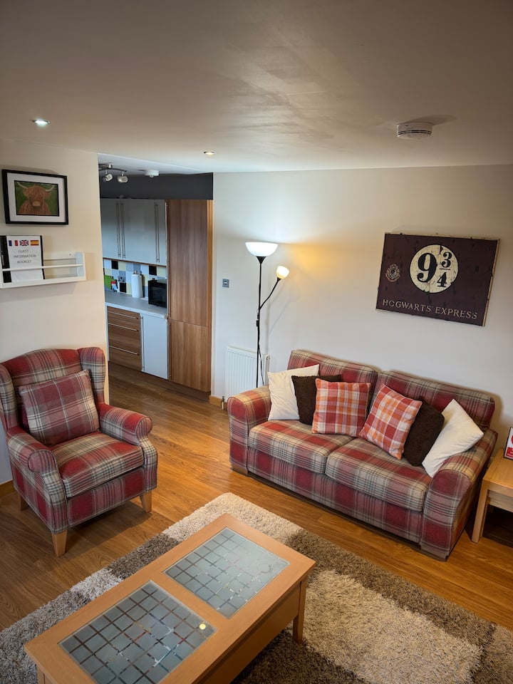 Modern 2 Bedroom Apartment In Central Inverness - Inverness