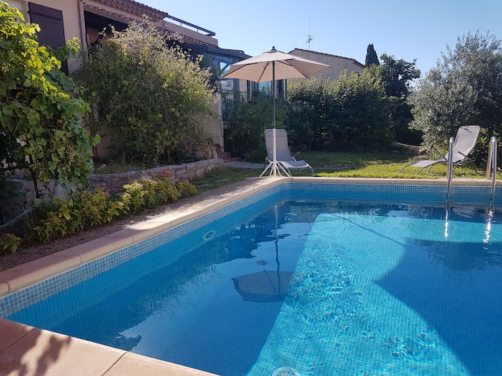 Villa : Calme , Espace Et Verdure En Ville - Montpellier