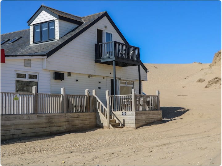 Beach Front Apartment Sandunes 2 - Camber Sands