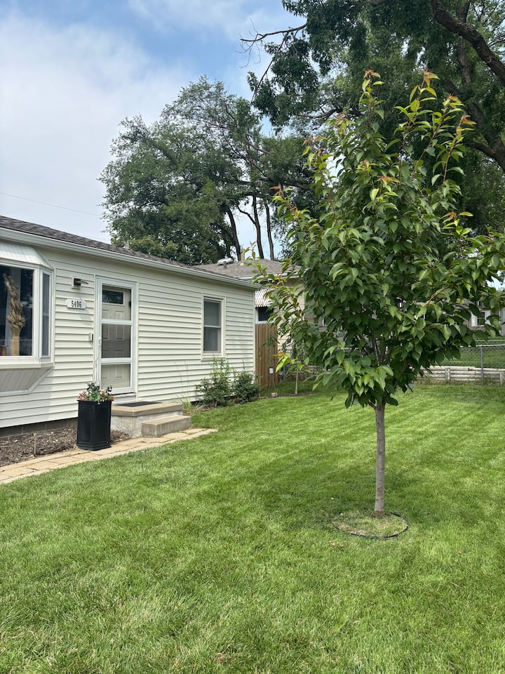 Classic |Fenced | Zoo|upgrades - Omaha, NE