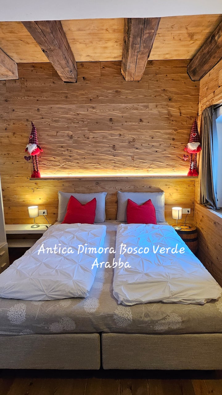 Fantastico Trilocale In Maso Antico - Corvara, BZ, Italy