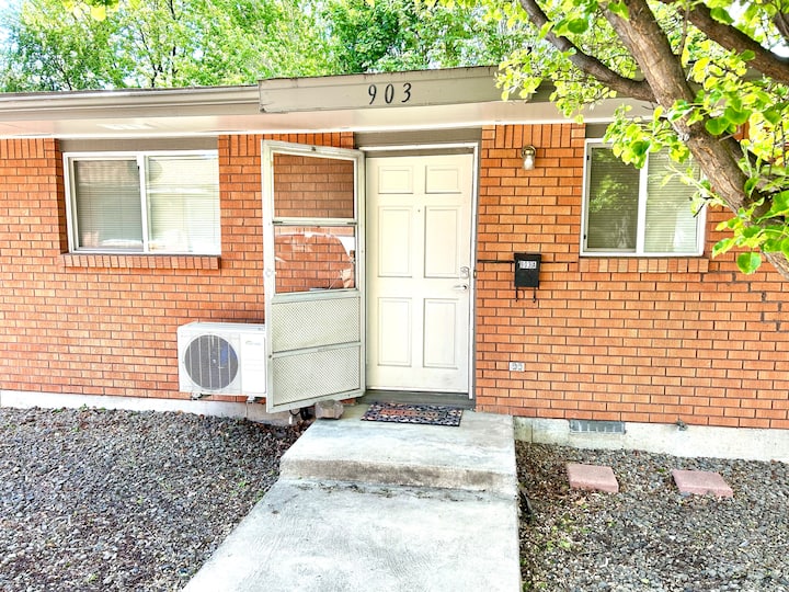 Cozy 1br | Near Greenbelt, Dining & Downtown Boise - Boise, ID