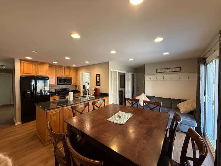 Cozy 3 Bedroom House In Great Cary Location! - Cary, NC