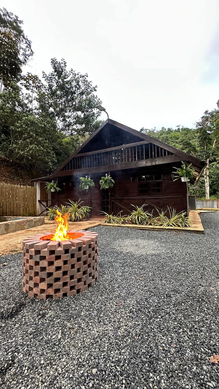 Salto Curet Cabin, Waterfall & Off-road Trails - Porto Rico