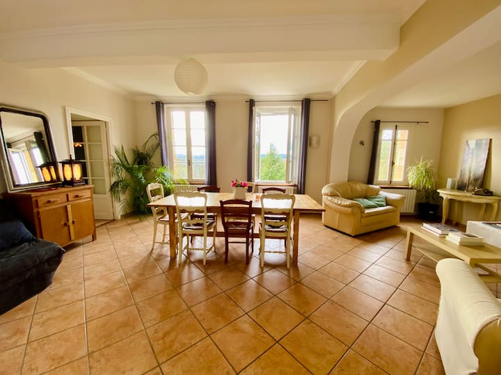 Vaste Gîte Avec Piscine, De 2 à 7 Personnes - Castelnaudary