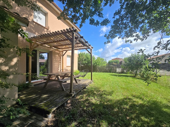 Maison 8 Pers 5 Lits-clim Rdc -Jardin-terrasse-pkg - Montauban