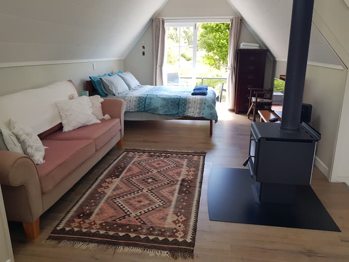 Enchanting Haven With Amazing Views, Native Bush - Puhoi