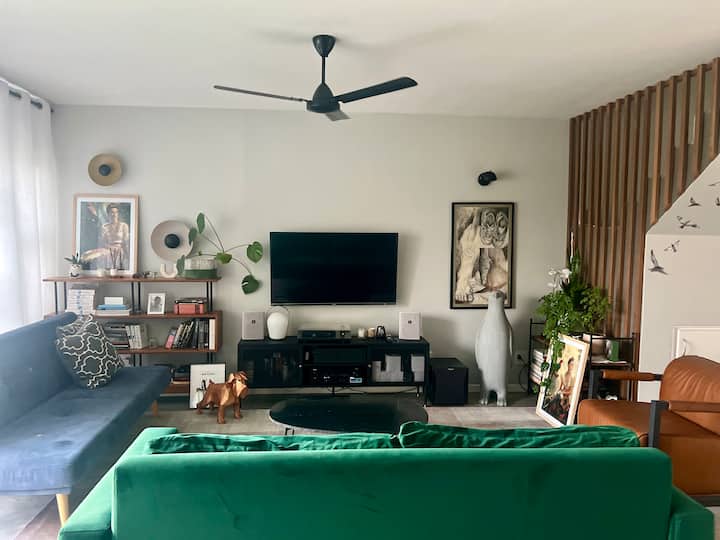Stylish Home-away-from-home At The Ocean! - La Mercy