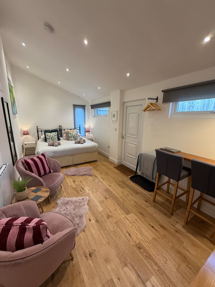 The Blystra Newquay, With On Site Parking - 뉴키