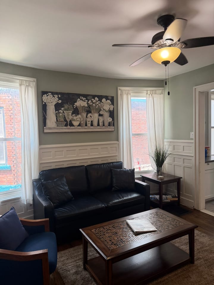 Cozy 1st Floor Apartment, 2 Bed, 1 Bath, Sleeps 6 - Crystal Beach