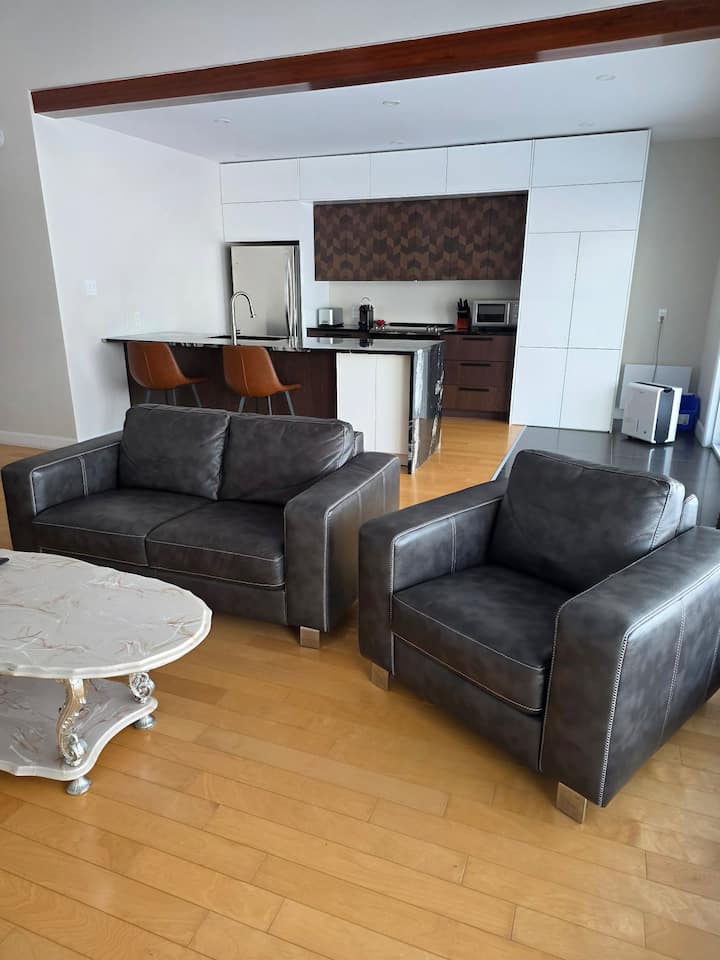 Luxe, Bord De L'eau, 5 Min Centre-ville - Saguenay