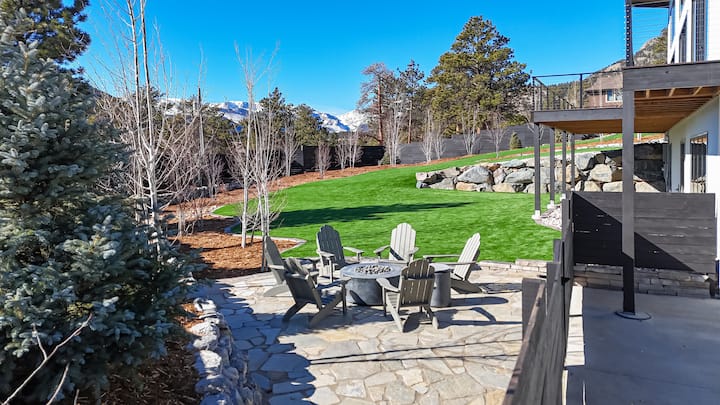 Longs Peak - Family Friendly, Clean, Walk To Rmnp! - Estes Park, CO