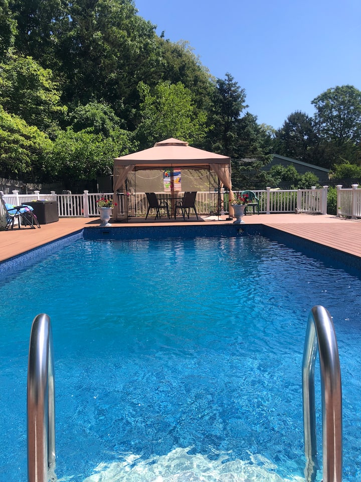 A Sweet Suite  Walk To Everything - Eastport, NY