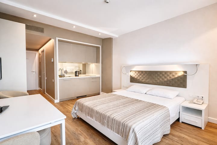 Apartments Alliance Palace - Batumi