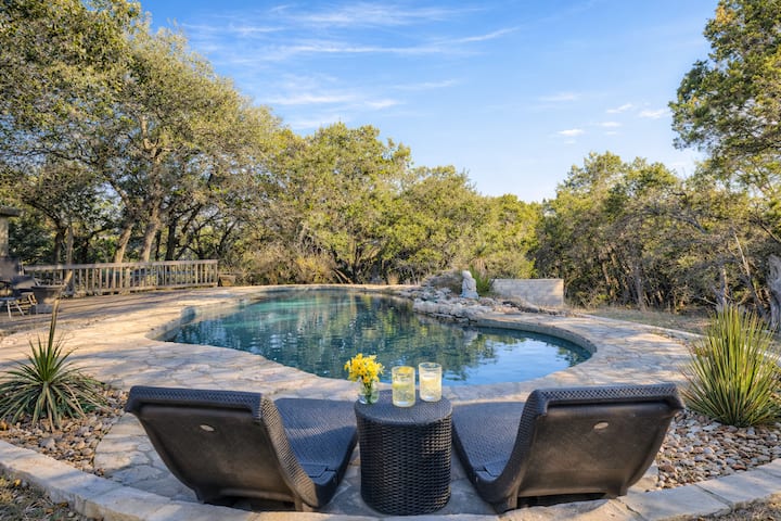 Modern Austin Getaway-pool, Hot Tub, Goats, Emus - Circle C Ranch - Austin