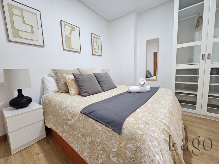 Spacious Apartment For Groups With Wifi & A/c - Madrid