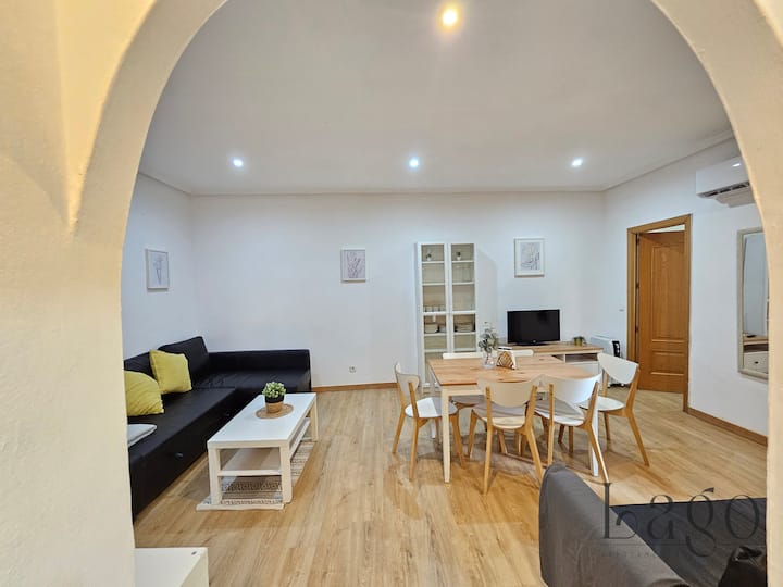 Spacious Apartment For Groups With Wifi & A/c - Madrid