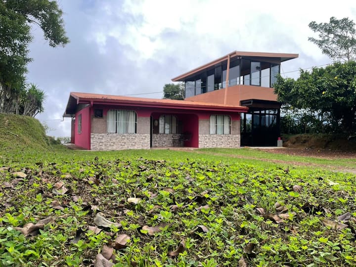 Casa/mirador Sol & Luna - Orotina