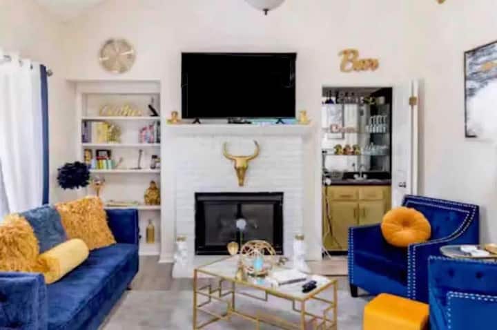 Townhouse With A Fenced Backyard - Germantown, TN